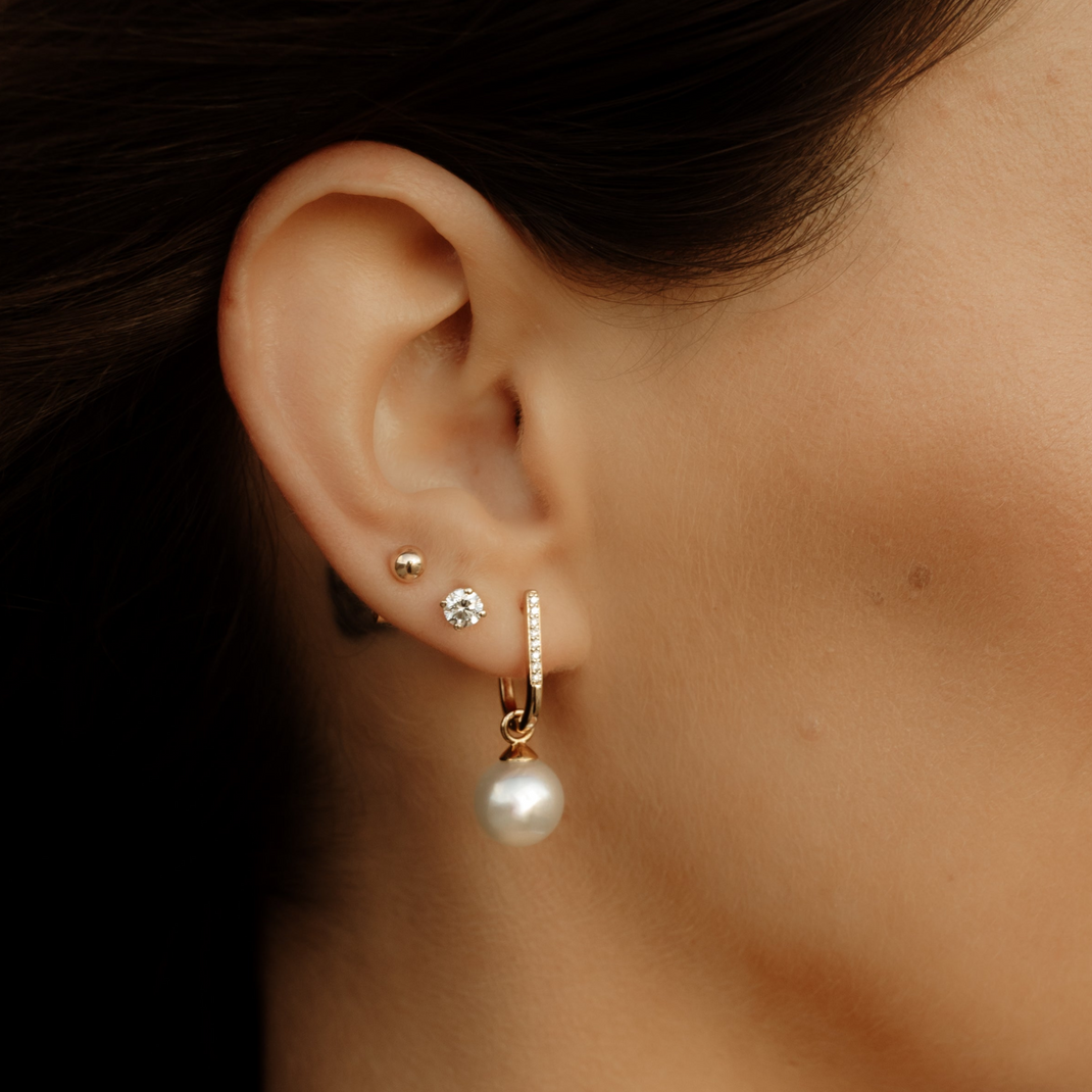 Effortless elegance, day to night.
